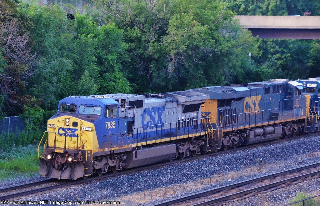 CSX 7885